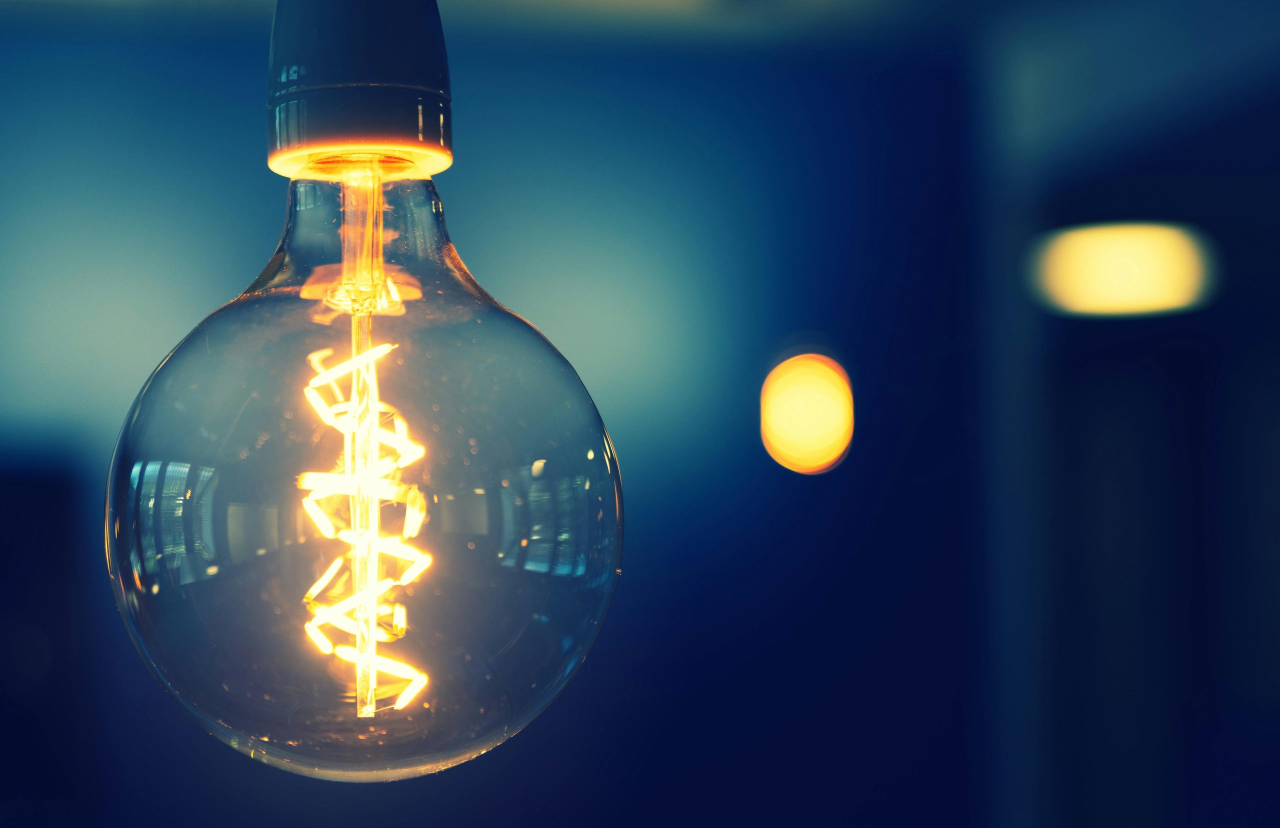 Amenzi ANPC pentru 20 de furnizori de energie - Radio Targu Jiu